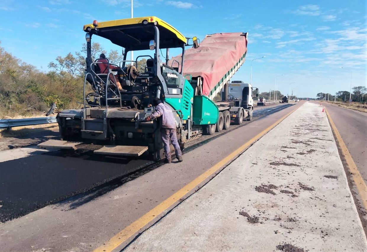 Vialidad Nacional continúa con la mejoras en la Ruta 11 en Vera | INFO VERA